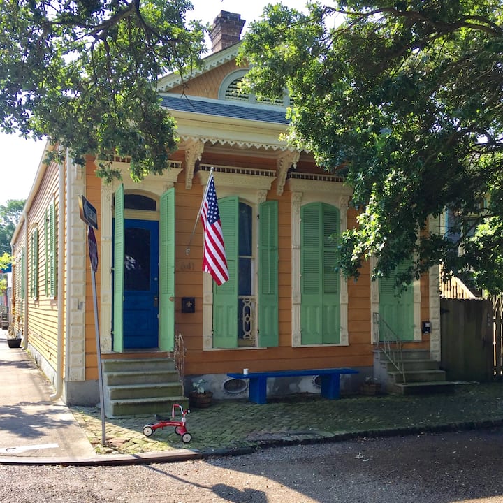 A Bywater Hideaway - New Orleans, LA