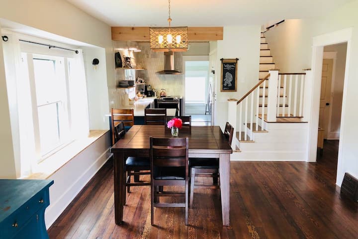 The Perry Canary | Newly Renovated & Walkable - Spokane, WA
