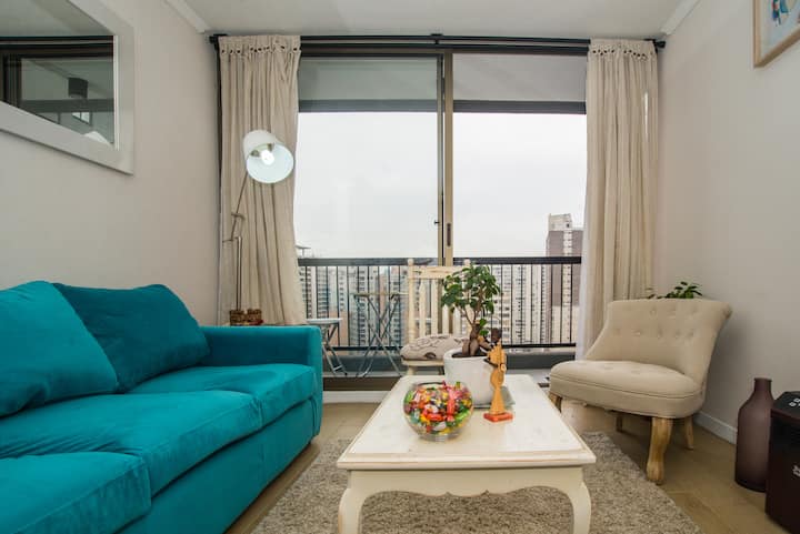 House V Carmen1,2br,wifi,a/c,estacionamiento,metro - Providencia