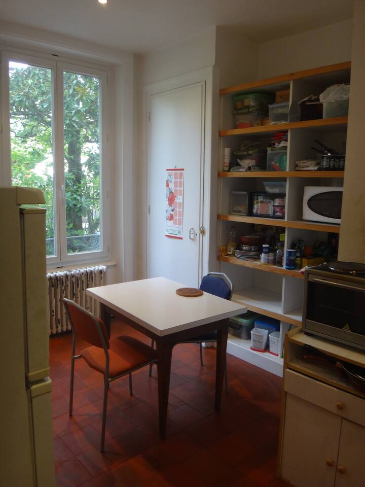 Chambre Dans L'ouest Lyonnais (15 Min Du Centre ) - Tassin-la-Demi-Lune