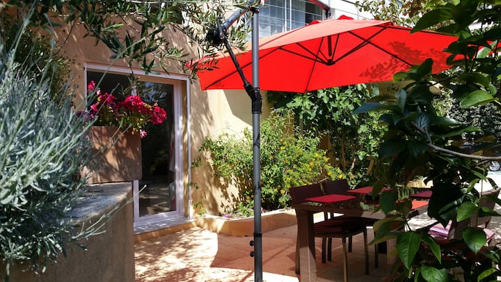 Appartement Moderne Dans Villa Provençale - Fréjus