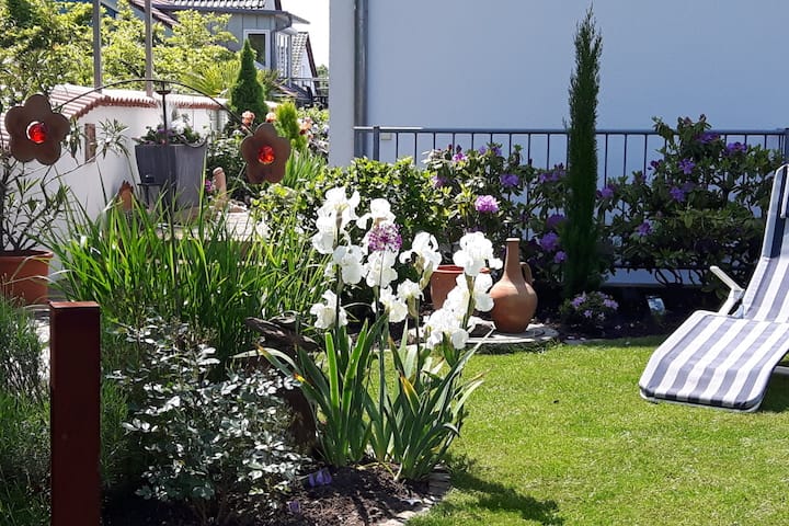 Modern, Ruhig, Im Grünen - Karlsruhe