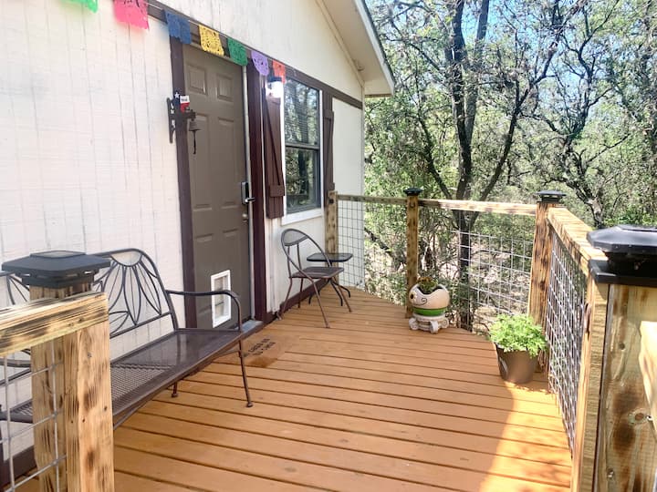 Treetop 2br Suite By Seaworld Mins. To Restaurants - Weston Oaks - San Antonio