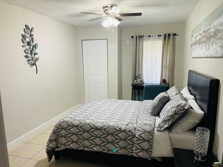 Your Getaway!!🏠 - Tampa