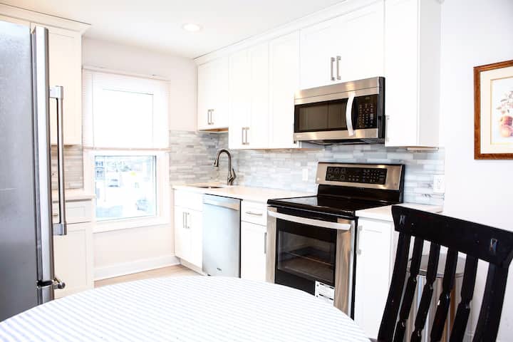 N&js Duplex Getaway - Ocean Township, NJ