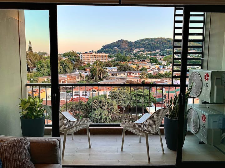 Stunning! Full Equipped And Well Located Apartment - San Salvador (El Salvador)