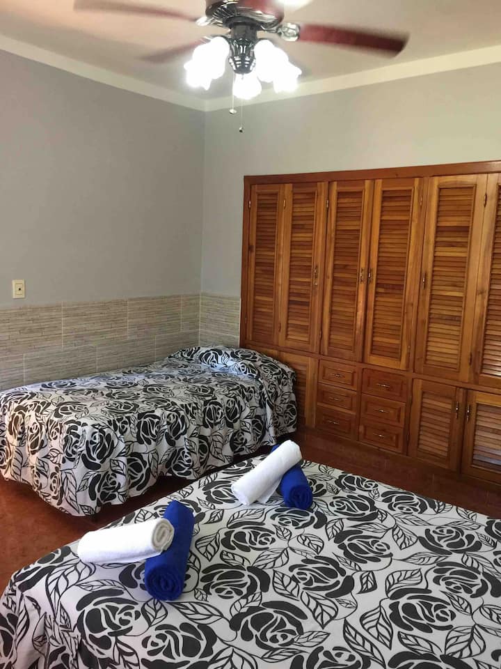 Casa Ada , Hab #1 - Varadero
