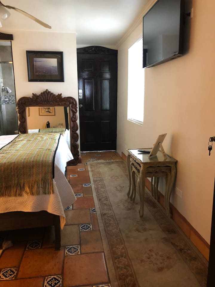 Suite De Huesped Col. Juarez - Tijuana