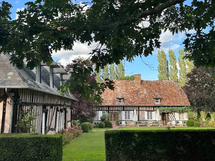 Propriété En Normandie Près De Deauville - Cabourg
