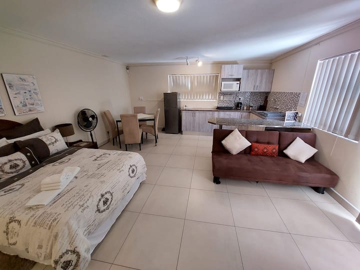 Lyn's Selfcatering Accomodation For Two. - Swakopmund