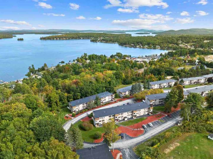 2 Bdrm 2 Bath Condo Near Weirs Beach! - Laconia, NH