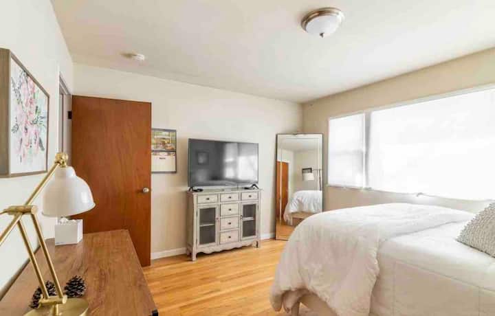 Ranch Style, Private Room - Fremont, CA