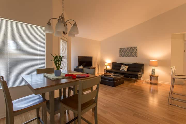 2 Bedroom Vacation Condo - Clearwater, FL