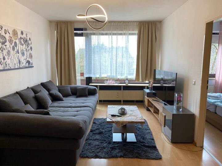 Smart Space,modern,super Central + Private Parking - Düsseldorf