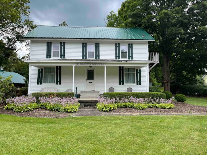 6 Bedroom 6 Bath Country House - Naples, NY