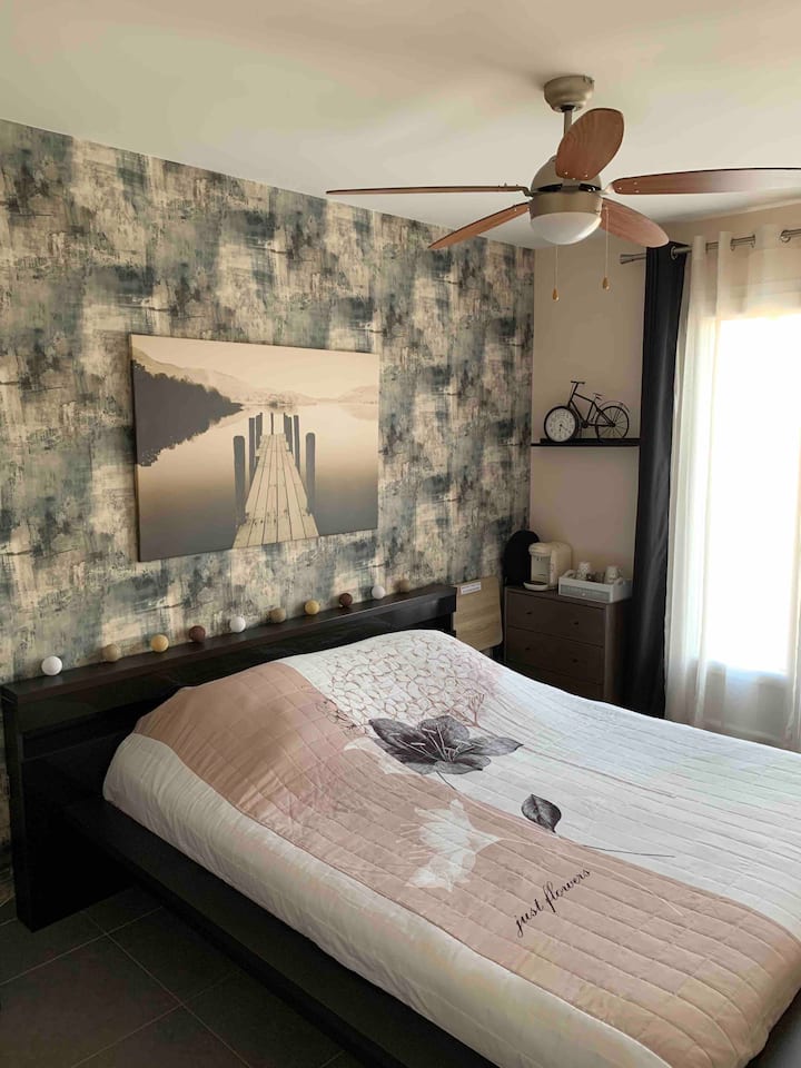 Chambre Paisible Au Calme Accès Piscine Réglementé - Le Pradet