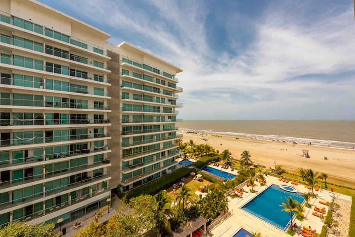 Morros 3, Beachfront & 2 Bedrooms Apartment - Cartagena