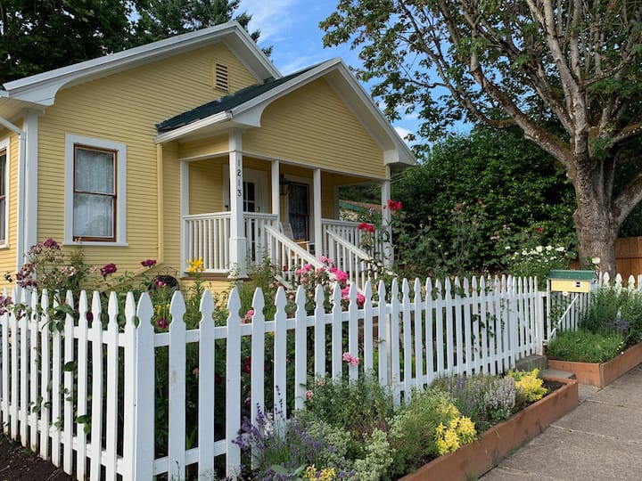 The Valley Wine Cottage - Walk To Tasting Rooms - Newberg, OR