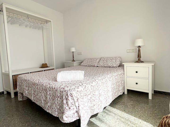 Cozy Family Apt W/ 2 Incredible Terraces - Pineda de Mar