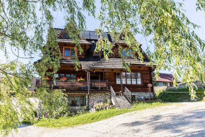 Szatra- Baza Sportów Górskich - Zakopane