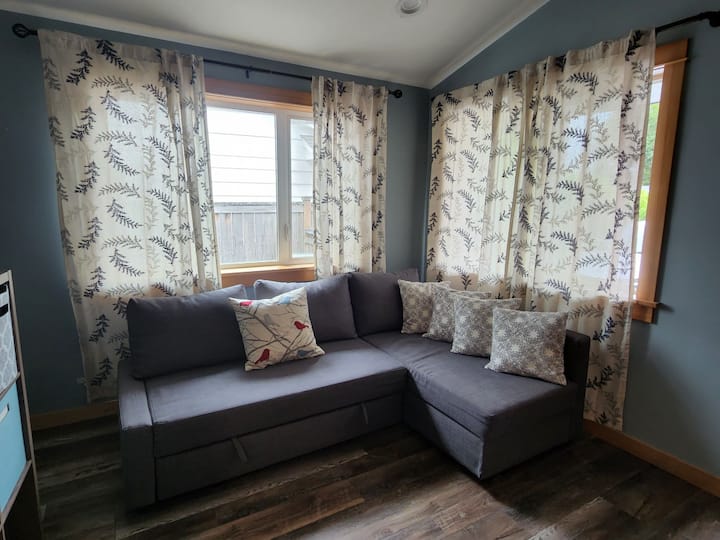 Oakway Cottage Nice 1 Bdrm Near Autzen/oakway! - Springfield, OR