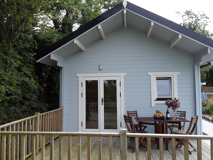 Log Cabin On The Wild Atlantic Way! - Galway