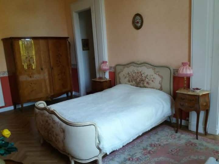 Chateau Des Chevaliers De Sainte Croix Grand Tonne - Caen