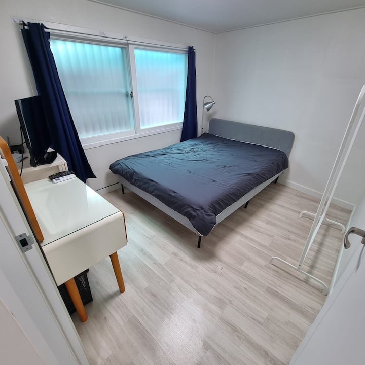 Cozy House With Rooftop Access - Seoul