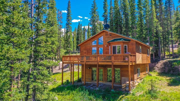 Peaceful Basecamp Getaway - Alma