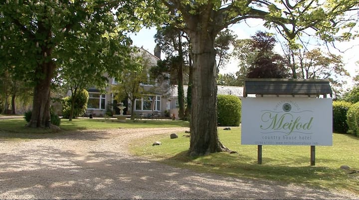 Meifod Country House - Brymer - Caernarfon