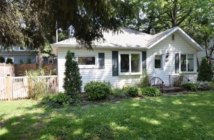 The Darling Cottage - Niagara-on-the-Lake