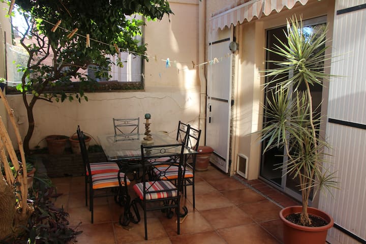 Maison De Charme Dans Le Vieux Banyuls, Cap D'osne - Banyuls-sur-Mer