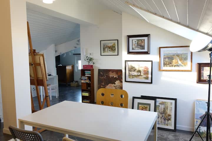 Charming Bright Attic, Sleeps 2/3, Spring 25 - Milán