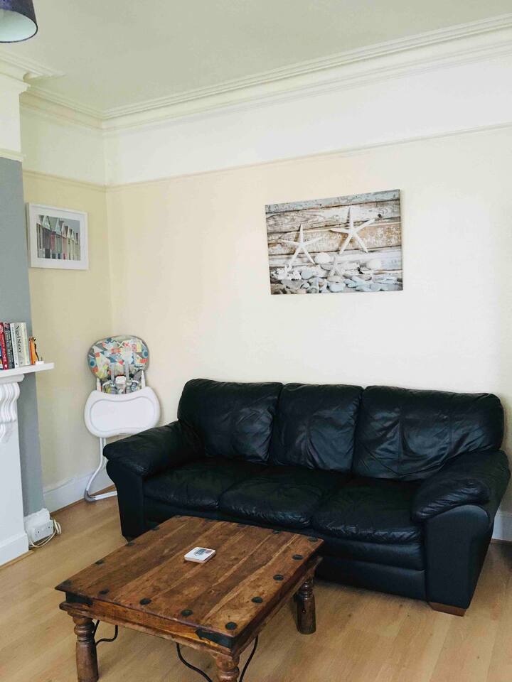 Spacious 4 Bed Maisonette Close To Beach - Bexhill