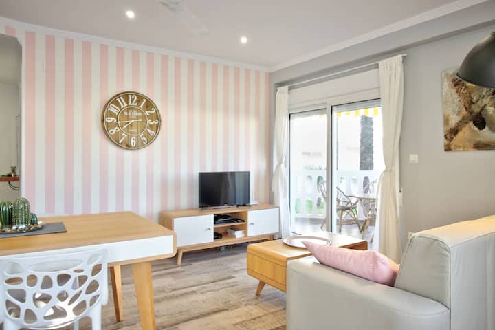 Apartment In A Sandy Beach - Denia