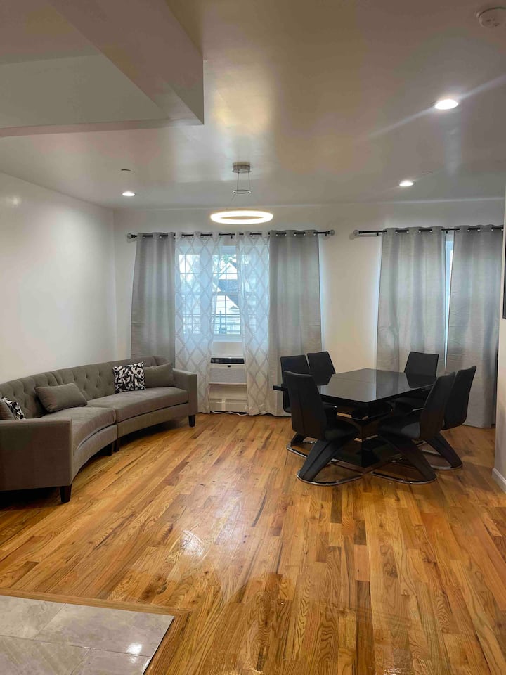 Sammyluxury Apartment Private Room - The Bronx, NY