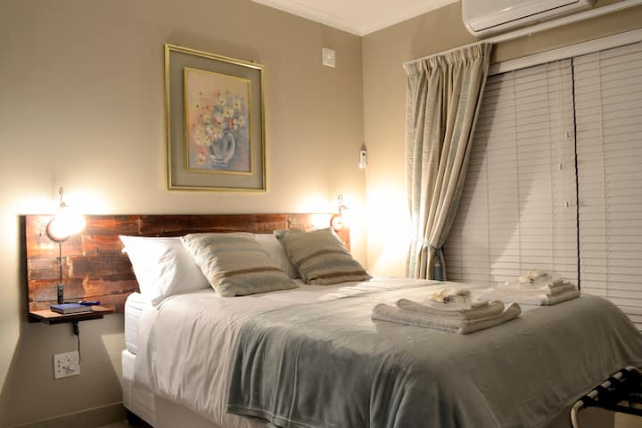 Room Peace - Clanwilliam