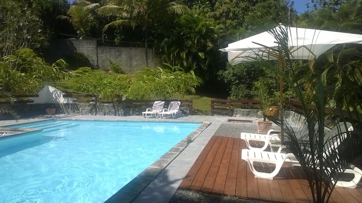 Gîte Au Coeur D'un Jardin Luxuriant - Guadalupe