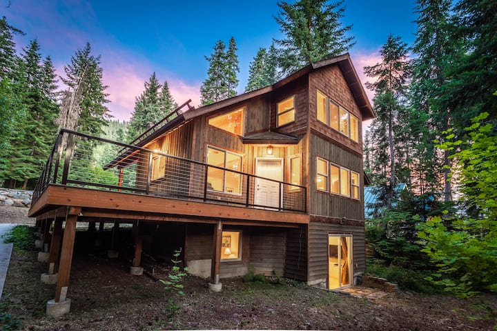 Tranquil Leavenworth Haven - Lake Wenatchee, WA