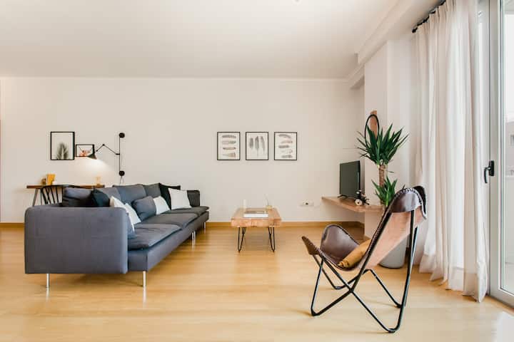 Relax In A Stylish And Spacious Apartment In Thisio - Athens