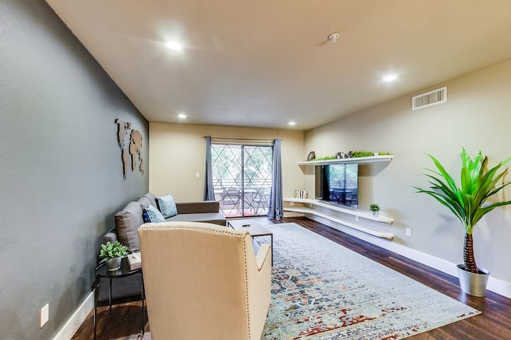 Your Perfect Old Town Retreat! Pet Friendly! - Scottsdale, AZ