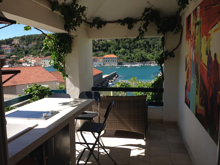 Sea View Apartment  Drinkovic - Jelsa