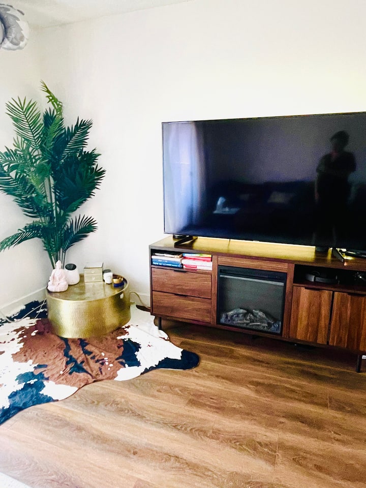 Waterfront Condo W/ Pool&gym In Jack London Square - Alameda, CA