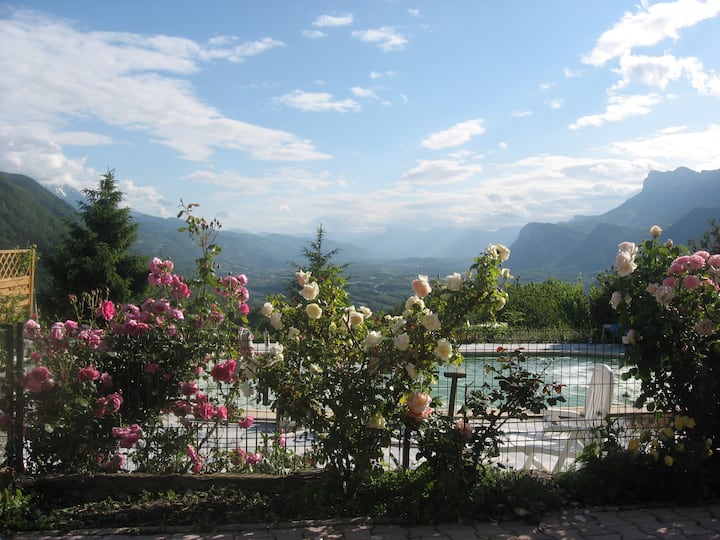 Maison Avec Vue, Espace, Montagnes Et Piscine - Les 7 Laux