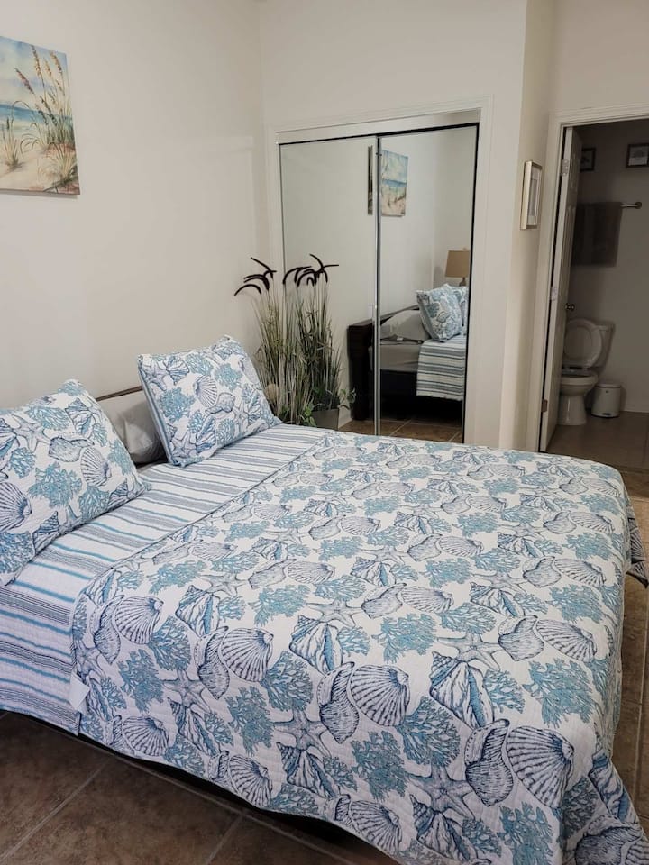 3 Gulf Shores Beach Getaway! - Gulf Shores, AL