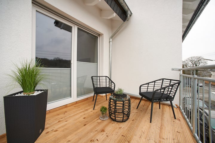 Mit Balkon: Neubau-apartment Bei Der Uni - Siegen