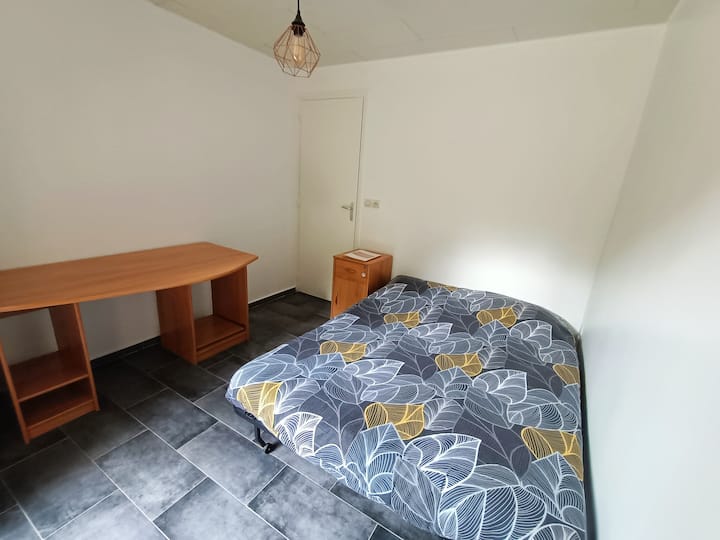 Charmante Chambre Avec Salle De Bain Et Wc Privés. - Saint-Witz