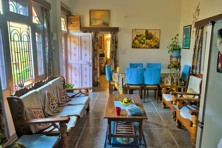 Cozy Home In Heart Of Hills With Lawn/garden - Solan
