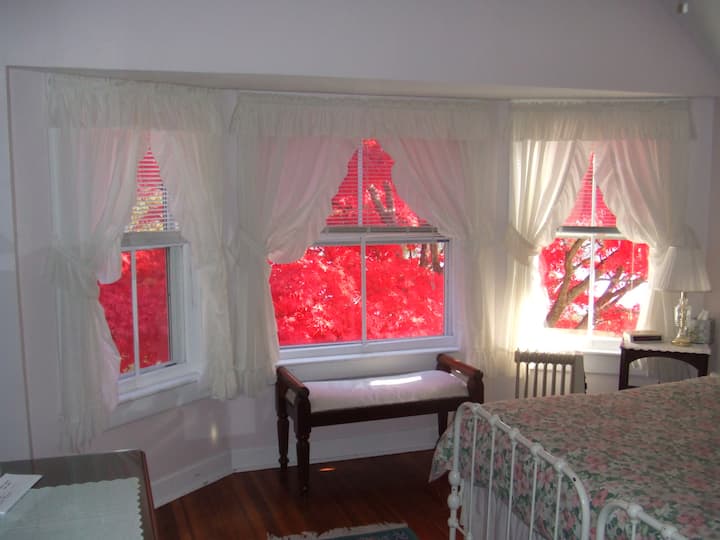 Room Number 2 - Shelter Island, NY
