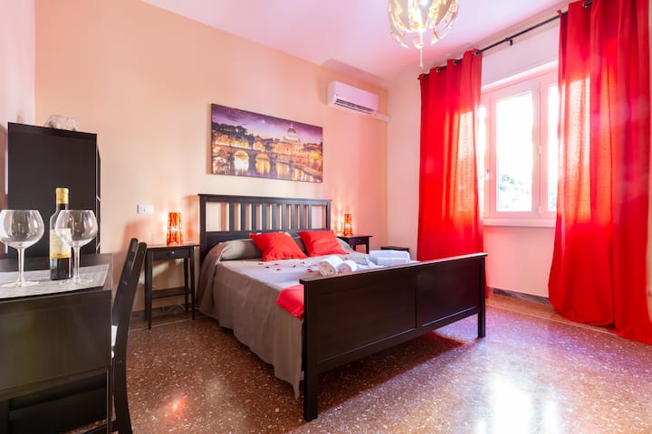 Travellers Home In Gourmet District Near Center! - Roma